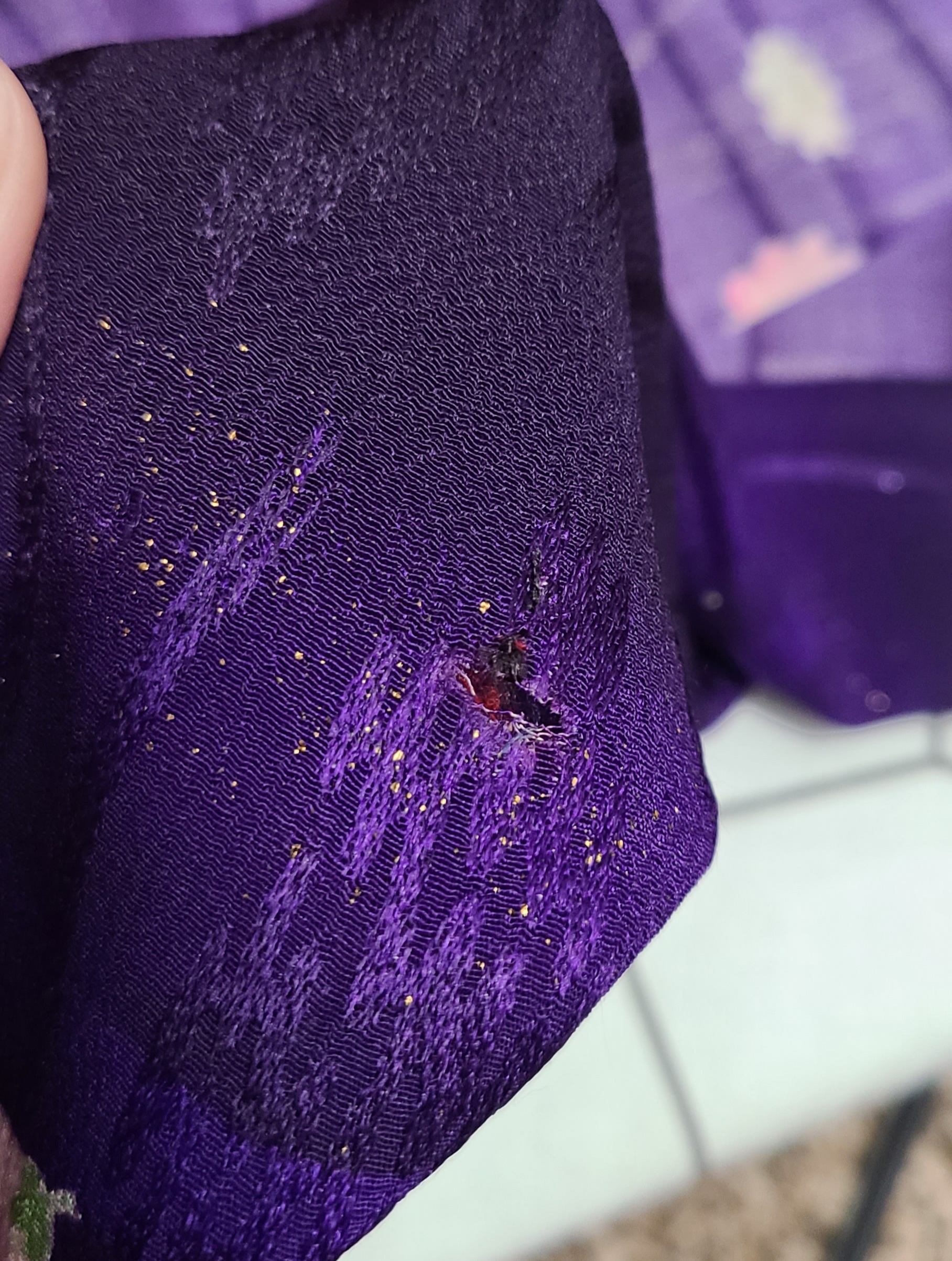 Tutorial–Patching A Hole – Silk & Bones