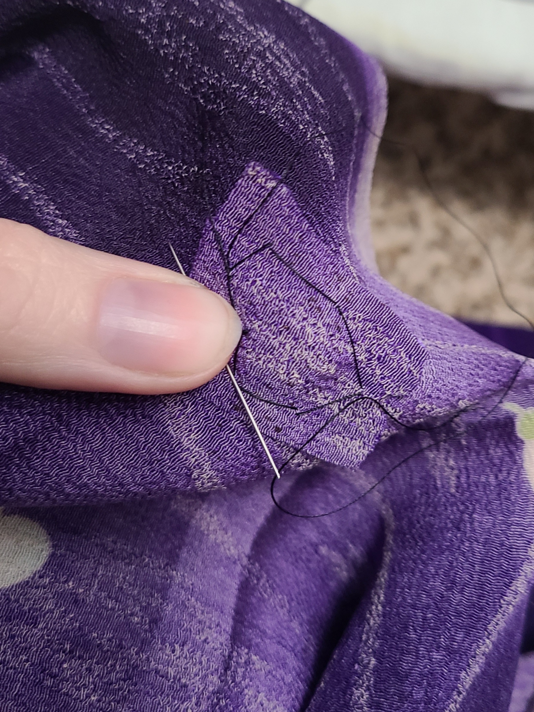 Tutorial–Patching A Hole – Silk & Bones