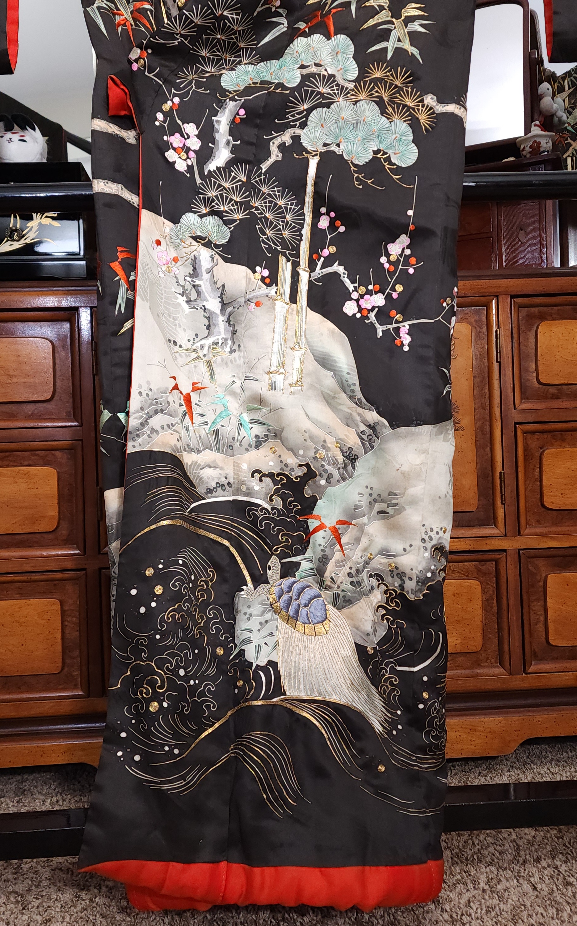 Meiji Era Uchikake — Majesty With Minogame – Silk & Bones