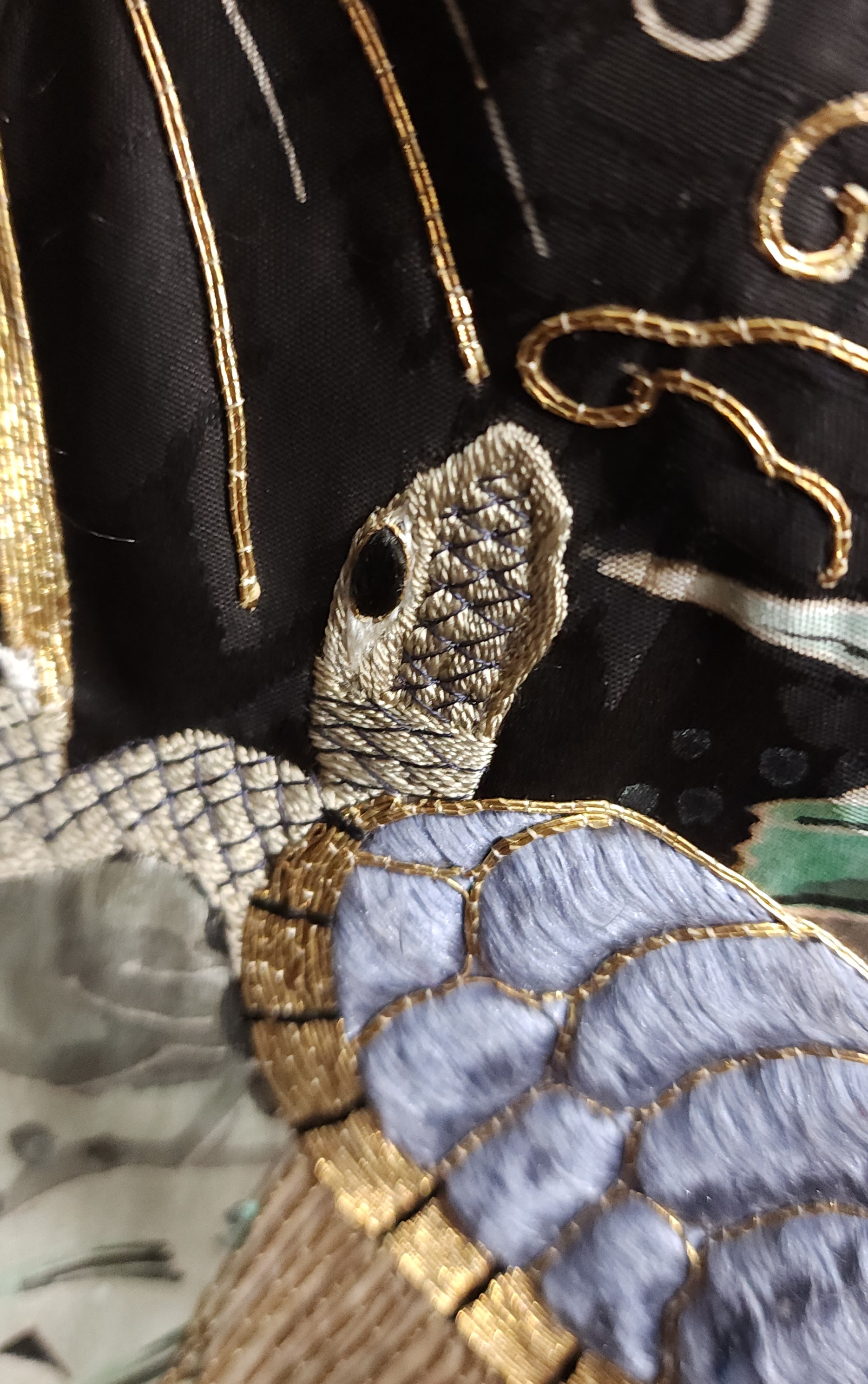 Meiji Era Uchikake — Majesty With Minogame – Silk & Bones